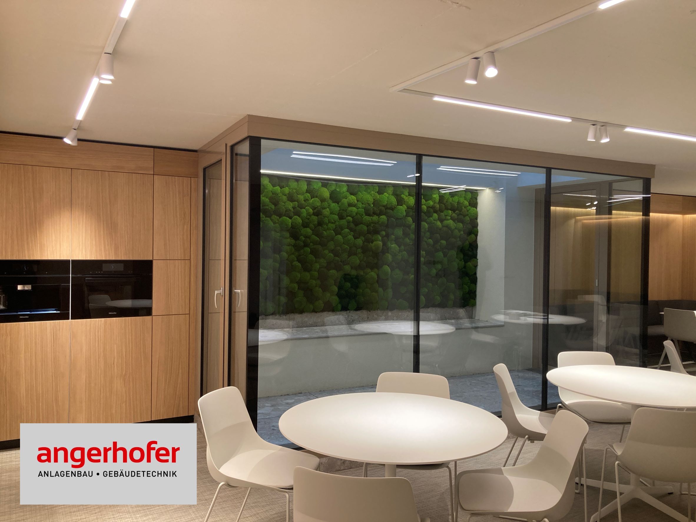 Aufenthaltsraum Firma Angerhofer – Elektro Gadermeier